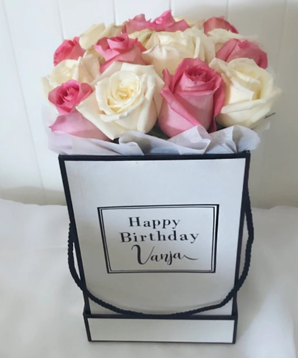 Mix Colours of Roses in a Personalised Box – N25 Flowers